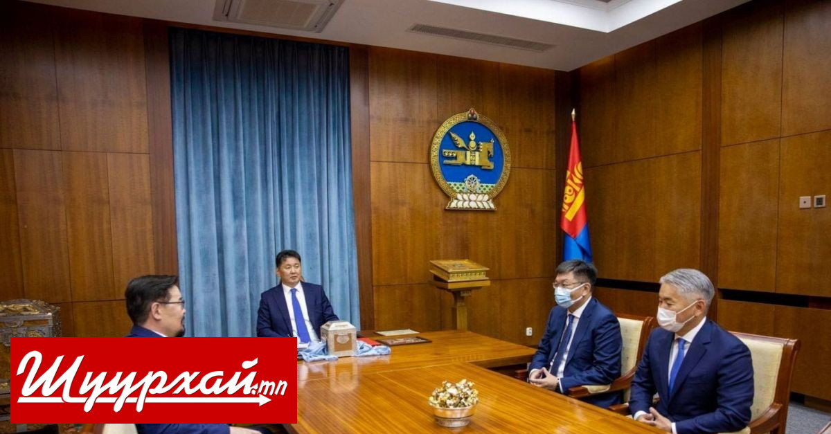 Ерөнхийлөгч У Хүрэлсүхэд УИХ ын дарга Ерөнхий сайд бараалхав