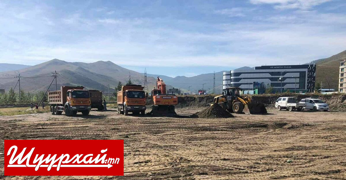 Үндэсний цэцэрлэгт хүрээлэнгийн баруун талд 400 машины зогсоол байгуулж эхэлжээ